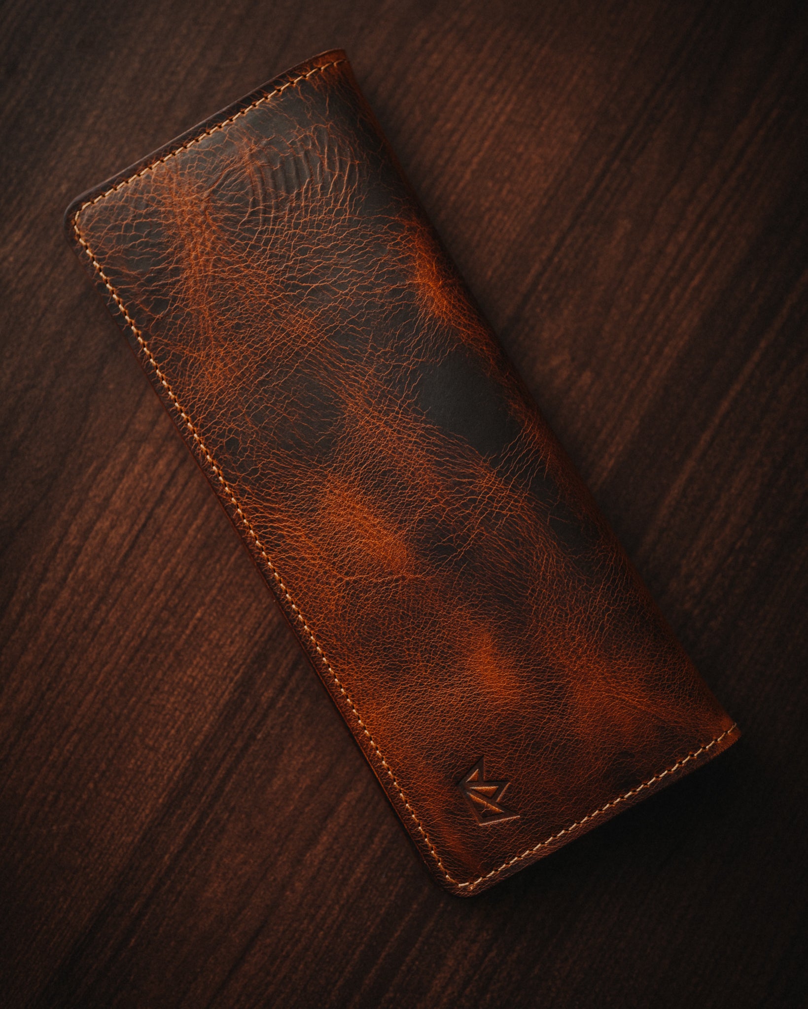 THE LONG WALLET